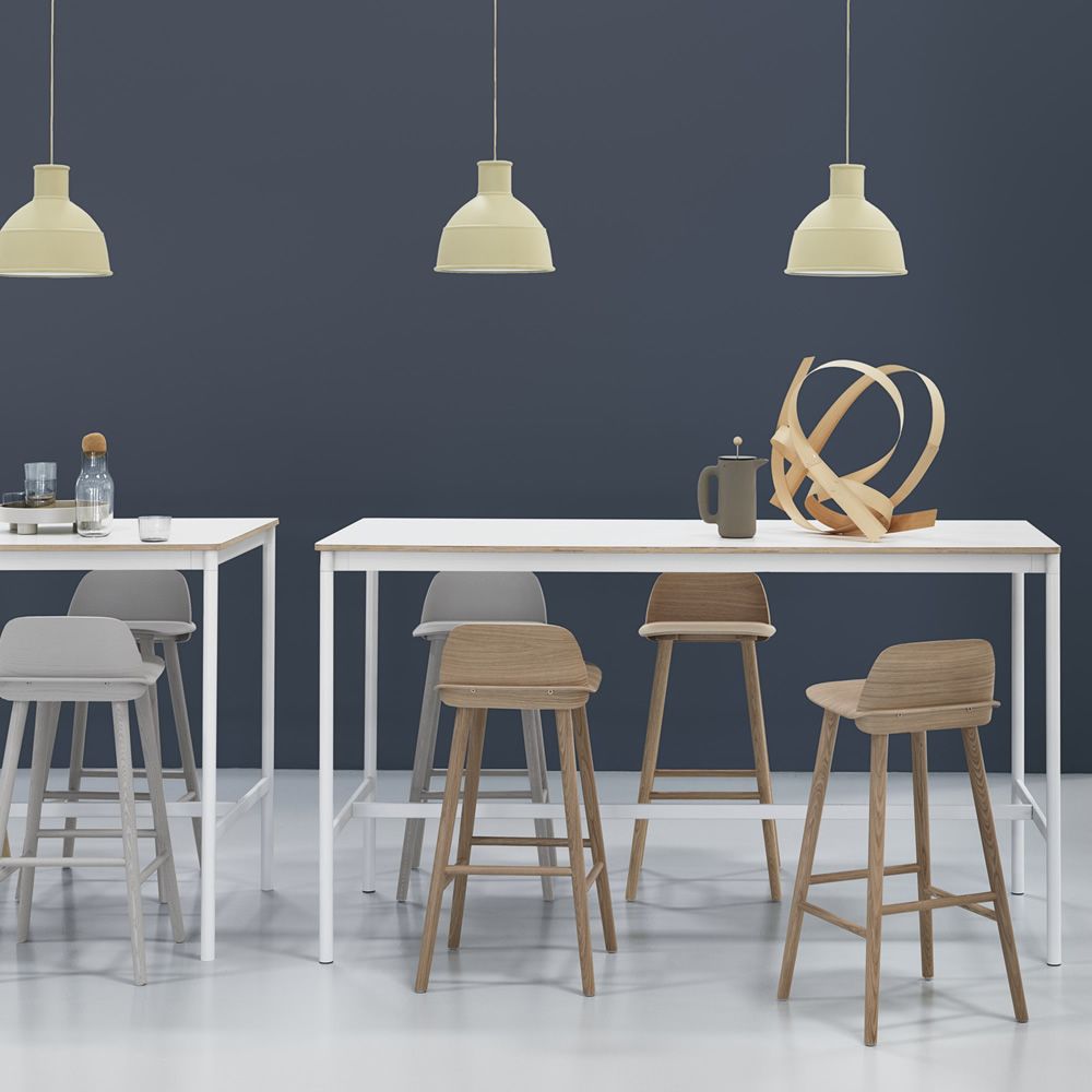 Base High Table - Tavolo alto Muuto in alluminio, piano in ...