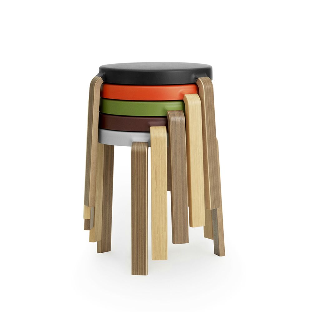 Tap - Stapelbarer Hocker Normann Copenhagen aus Holz, Sitz aus ...
