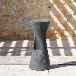 Fade Stool - Taburete de Plust en polietileno, altura 76 cm. Disponible ...